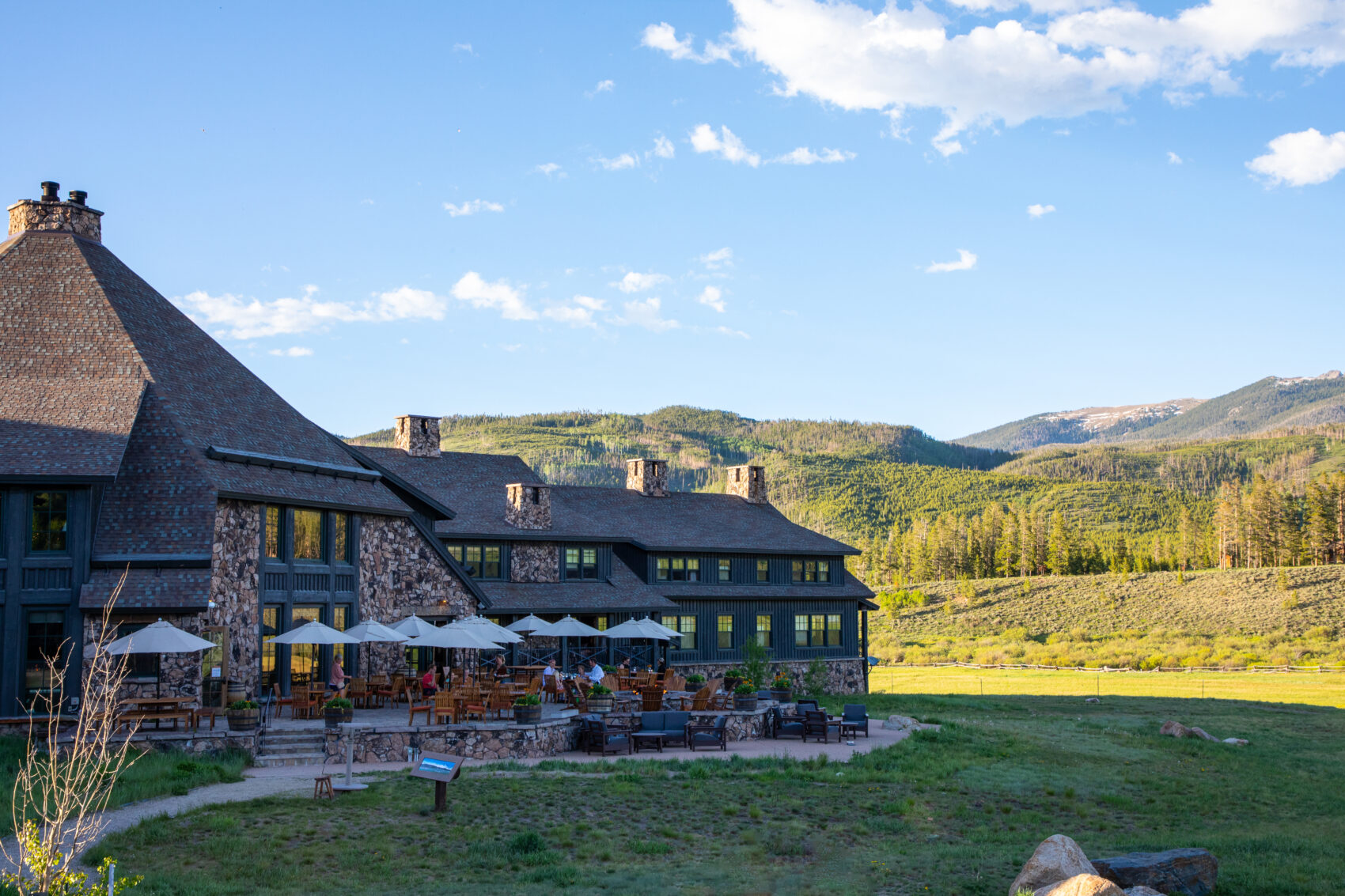 Colorado Mountain Resort & Spa | Devil's Thumb Ranch