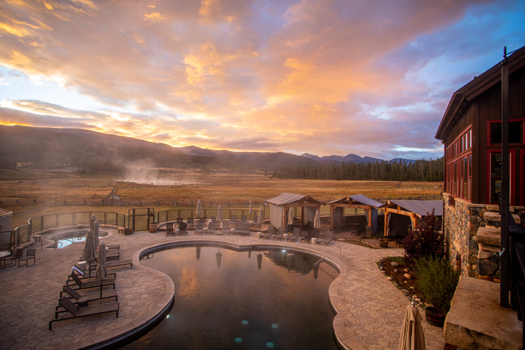 Colorado Mountain Pool and Hot Tub | Devil's Thumb Ranch
