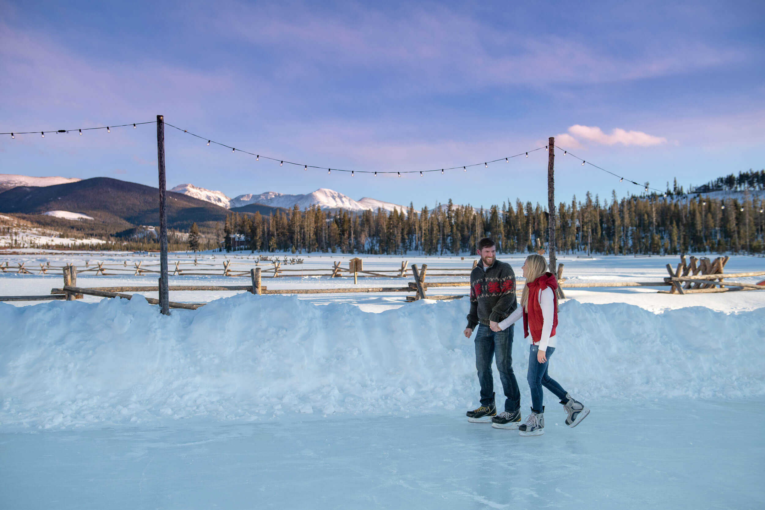 Ice Skating | Devil's Thumb Ranch