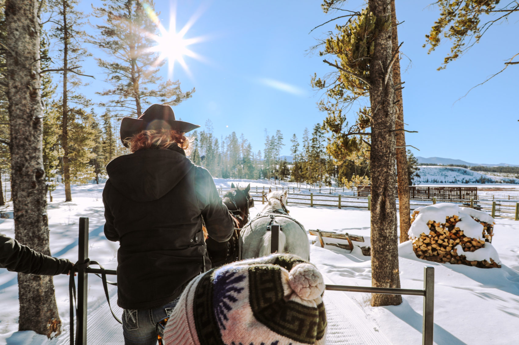 Winter Horse-Drawn Sleigh Rides | Devil's Thumb Ranch Resort