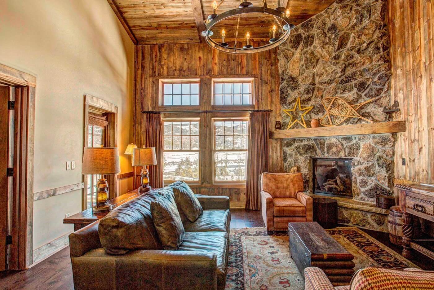 Colorado Mountain Resort Lodging | High Lonesome Lodge King Suite ...